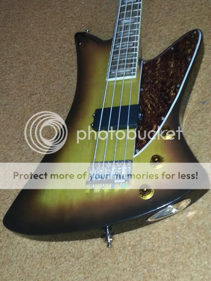 Firebird/Explorer hybrid bass - OffsetGuitars.com